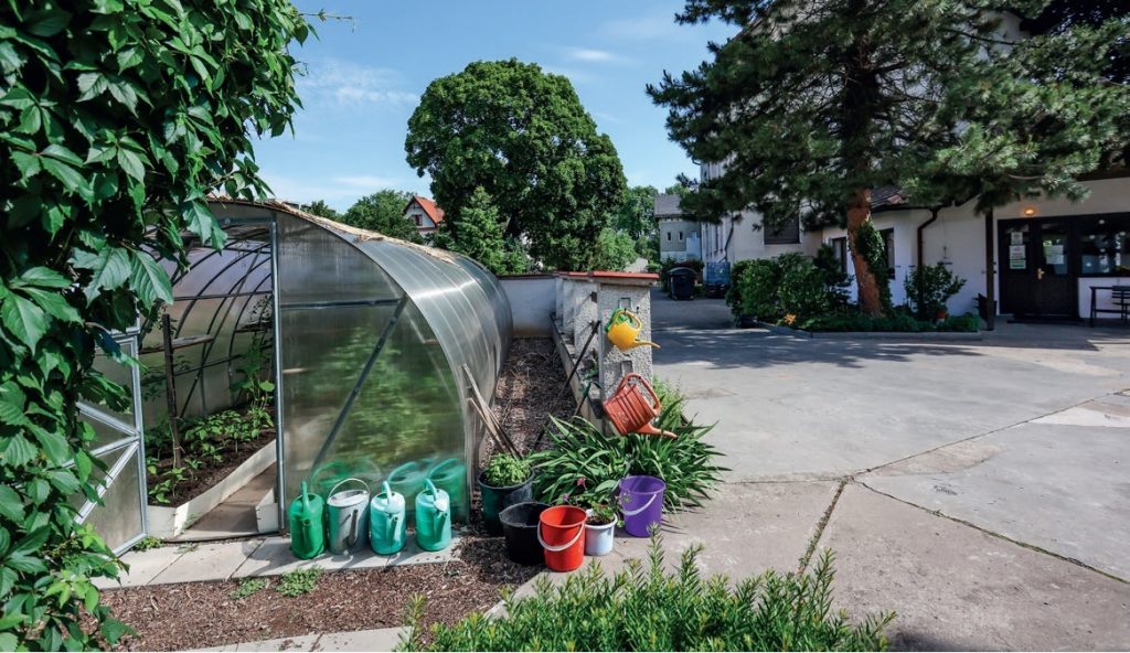 Praktická škola – Dětský domov, Praktická škola, Základní škola a ...